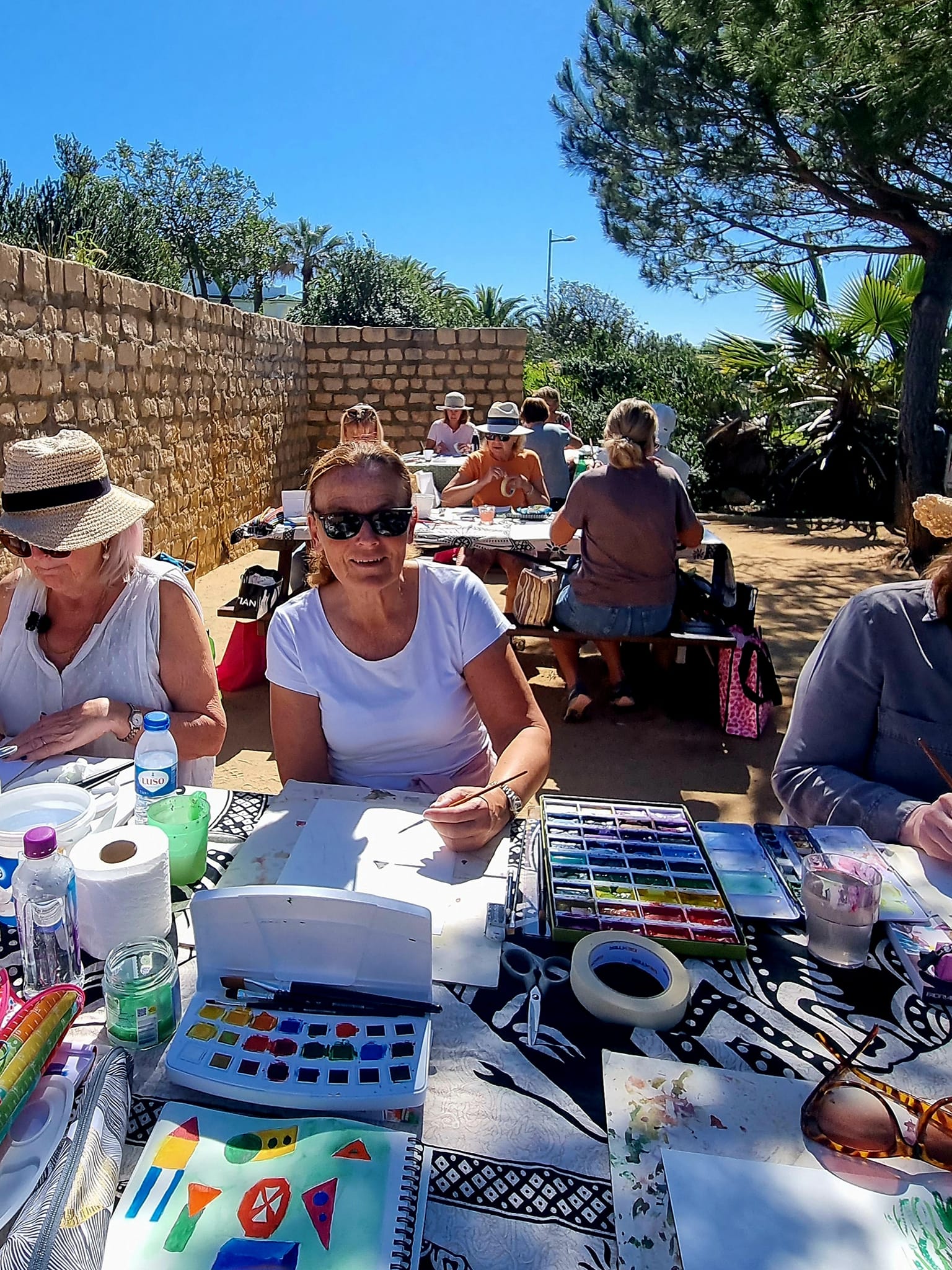 Sol och skratt i kubik med SWEA Art - Algarve